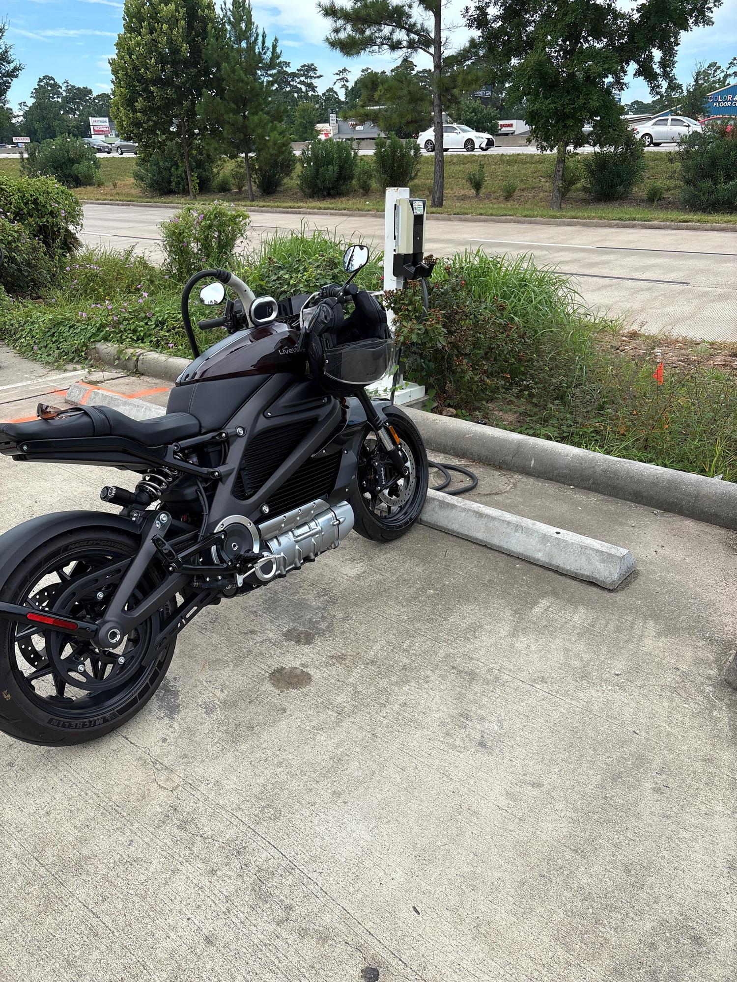 Spring Imaging Center | Oak Ridge North, TX | EV Station