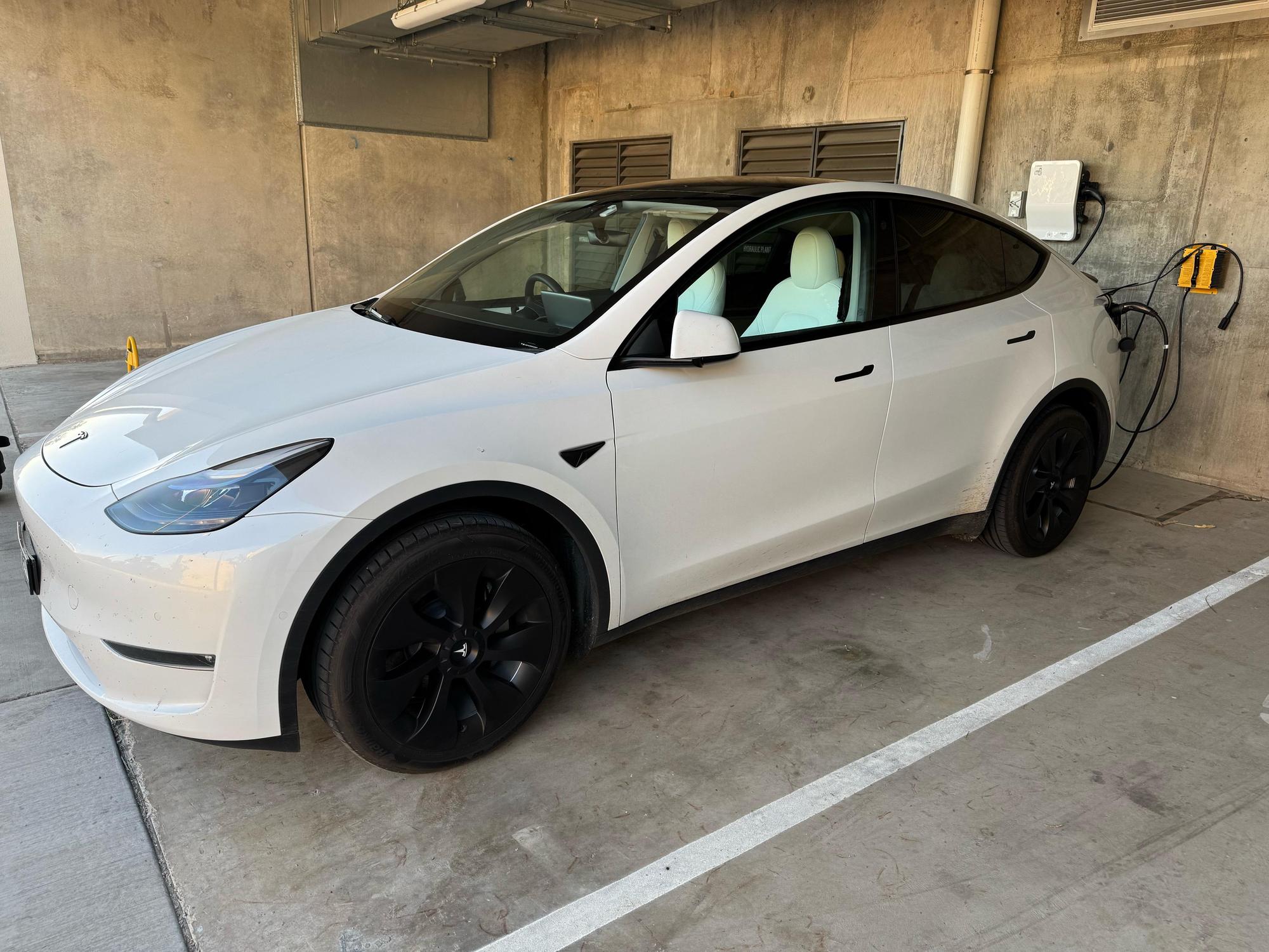 Ardo Hotel | Townsville City, QLD | EV Station