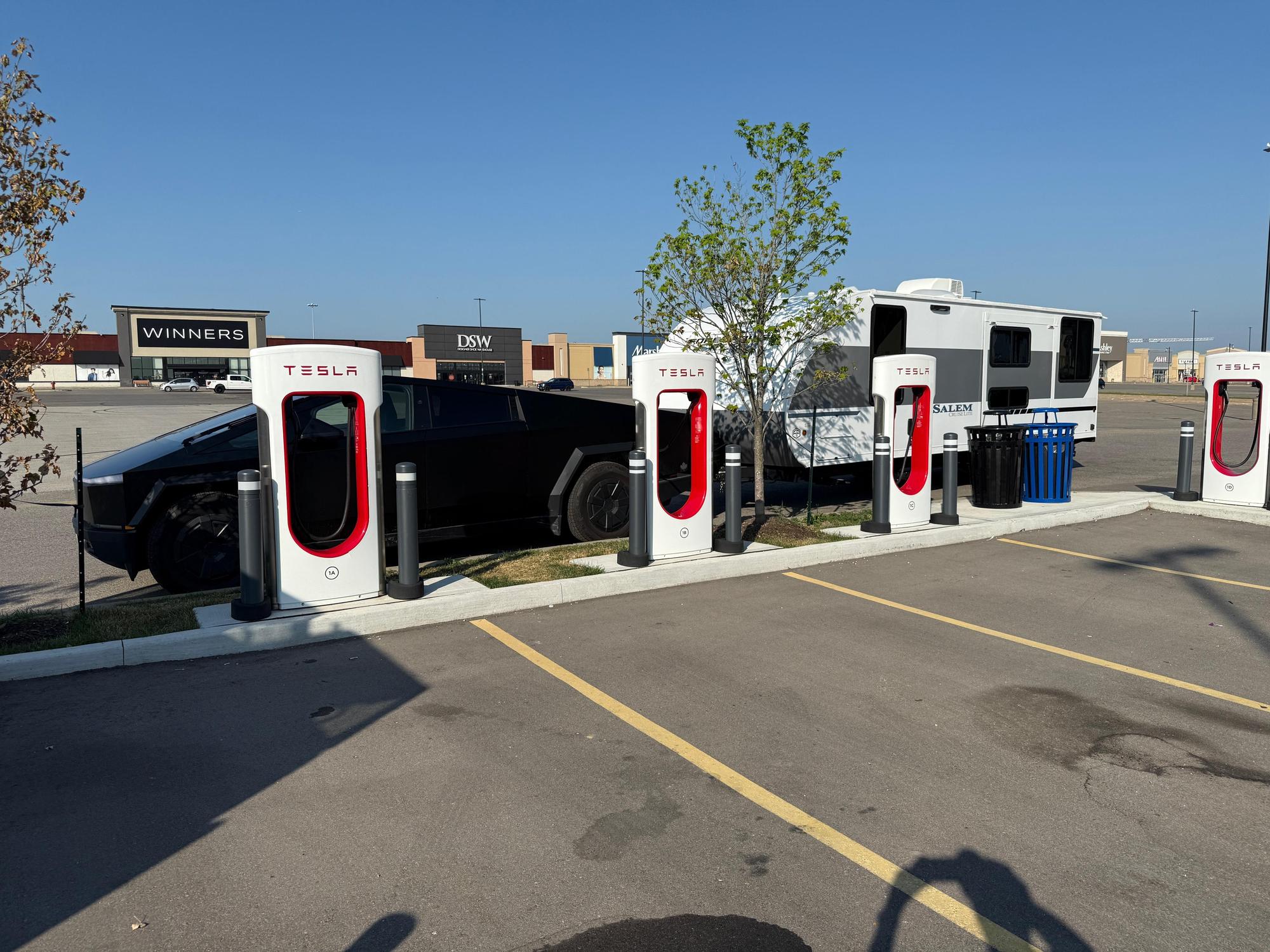 Trinity Common Brampton - Rogers | Brampton, ON | EV Station