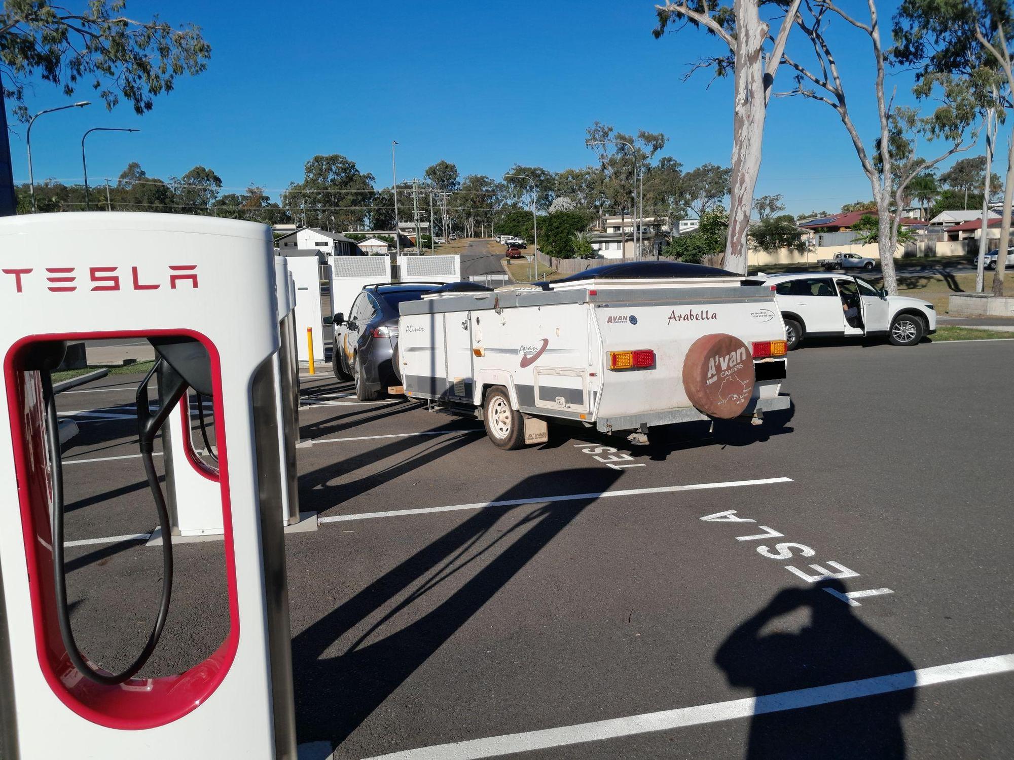 Comfort Hotel Parklands Calliope | Calliope, QLD | EV Station