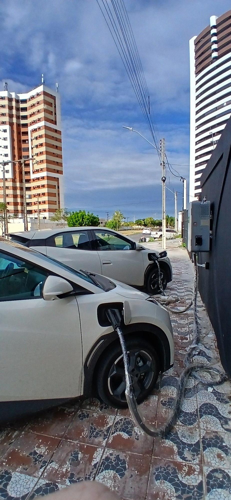 SunCharger 40Kw - VCITech - Tecnologia e Serviços | Av. Mota Neto 235 ...