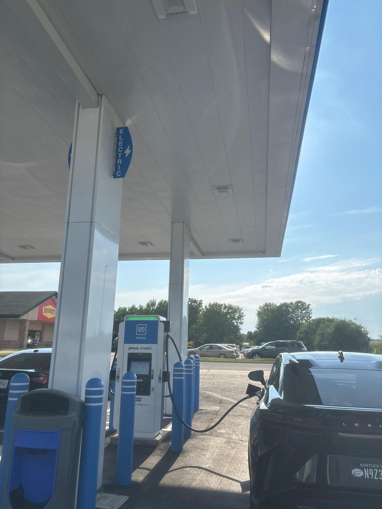 Flying J Travel Center | Whiteland, IN | EV Station