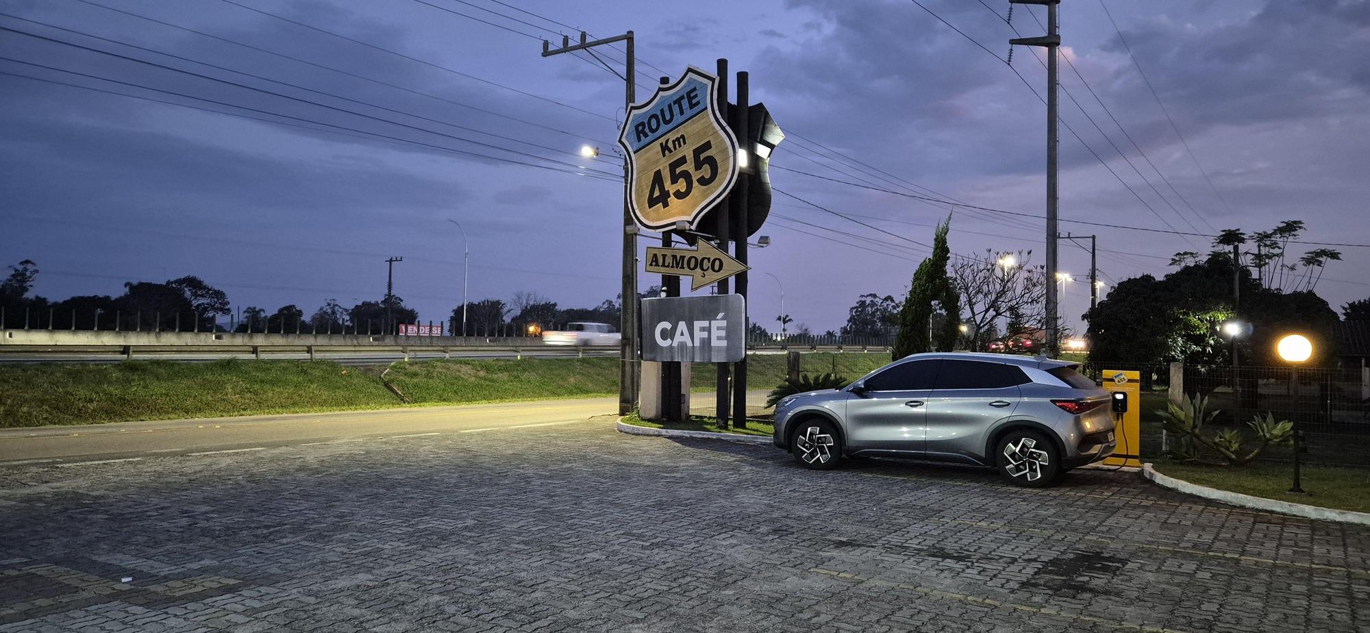 Café e Restaurante Route Km 455 | Rua Marginal, km455 - Vila Conceição ...