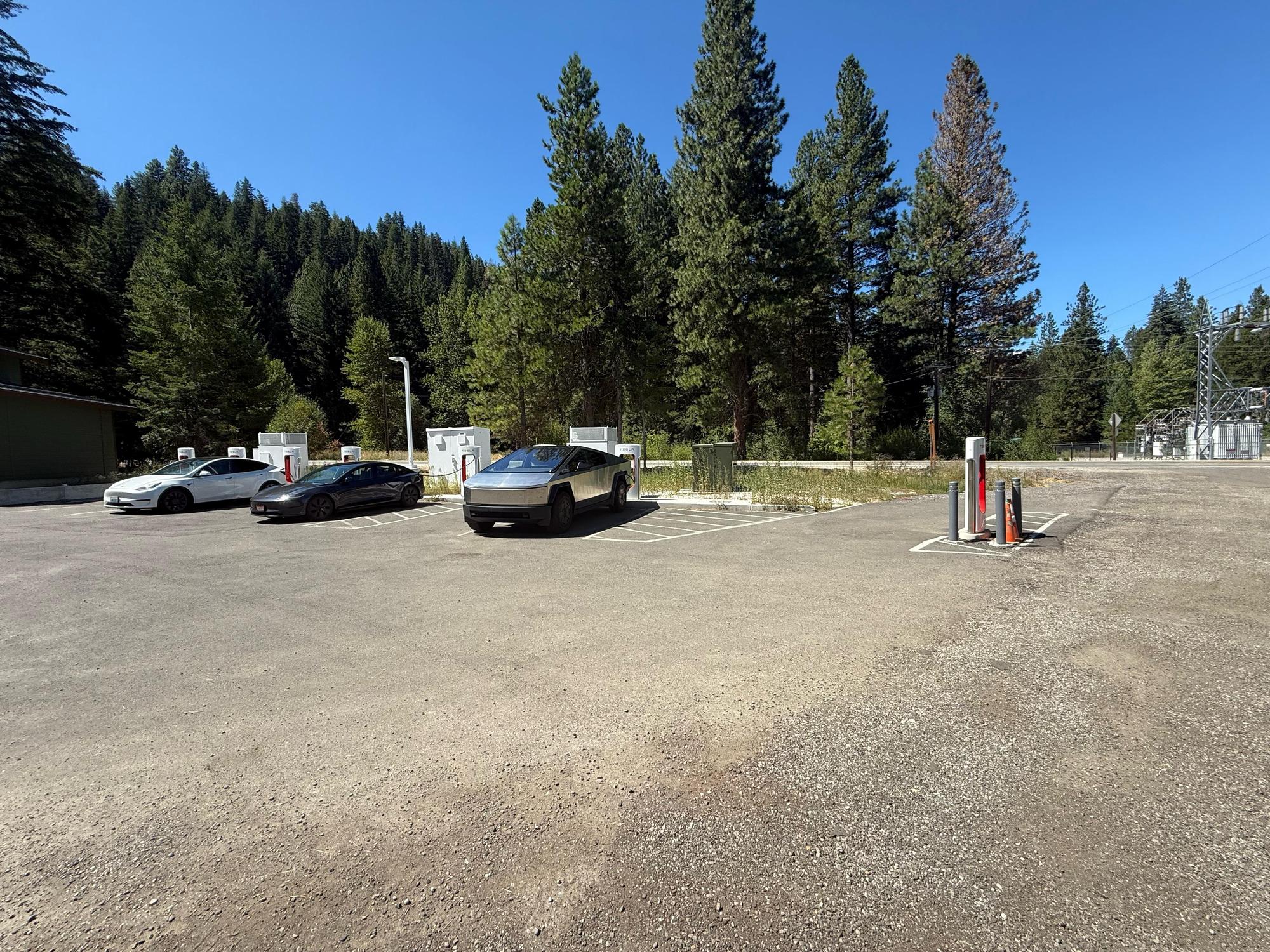 Squirrel Tree Resort | Leavenworth, WA | EV Station