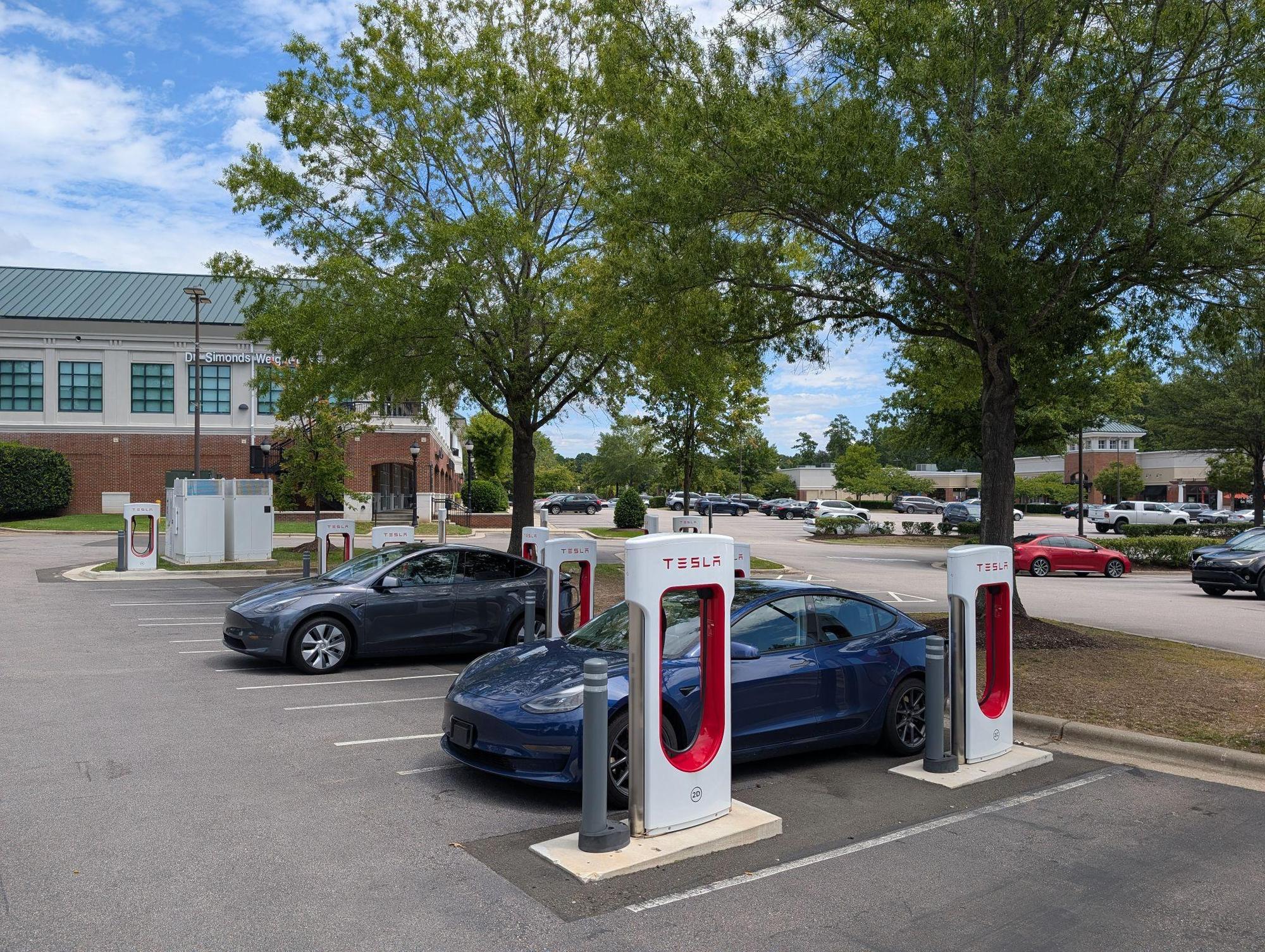 Renaissance Center | Durham, NC | EV Station