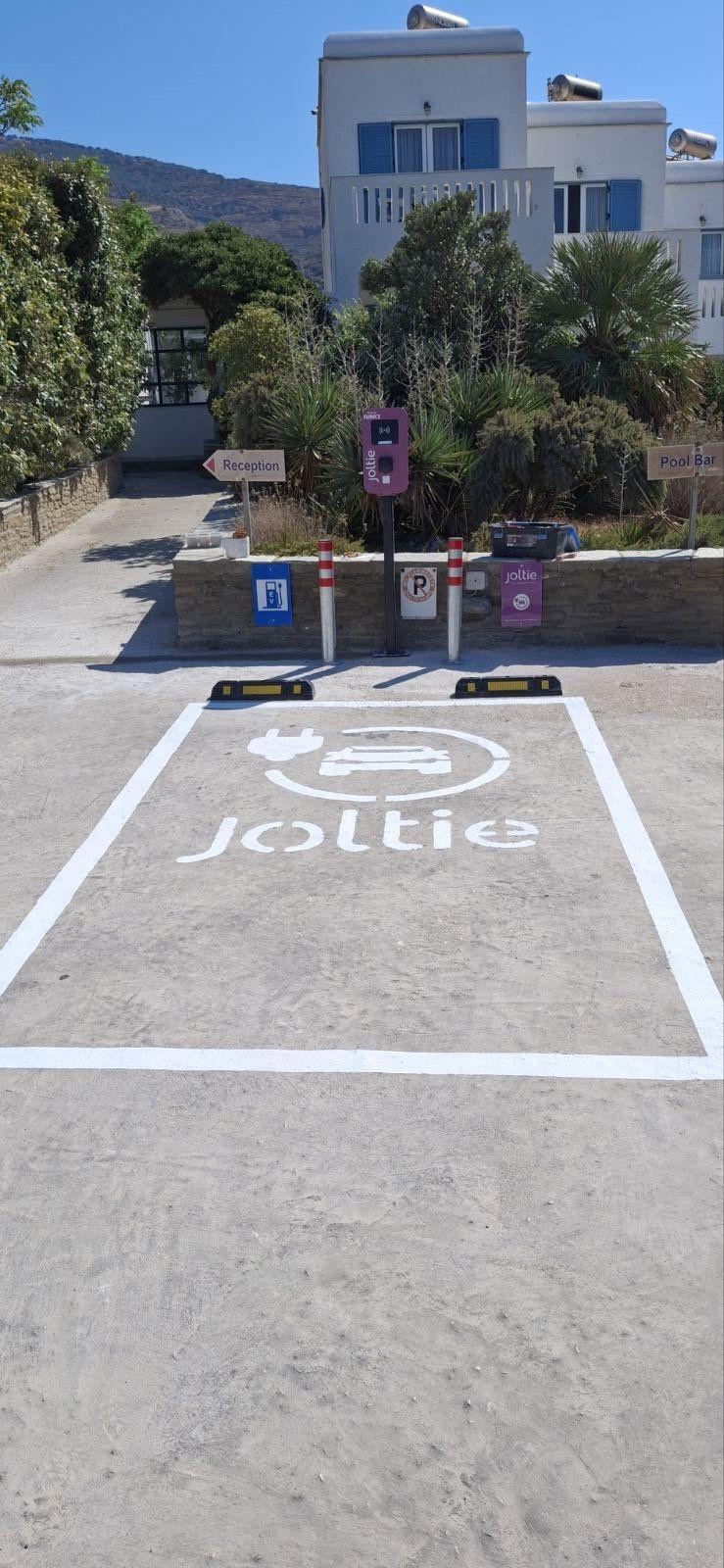 Joltie - Ξενοδοχείο Nicolas | QW6X+QR Korthi, Greece | EV Station