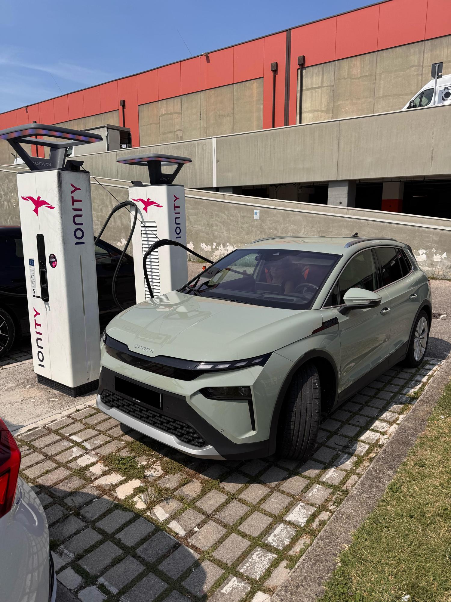 Punta di Ferro | Forlì, Emilia-Romagna | EV Station