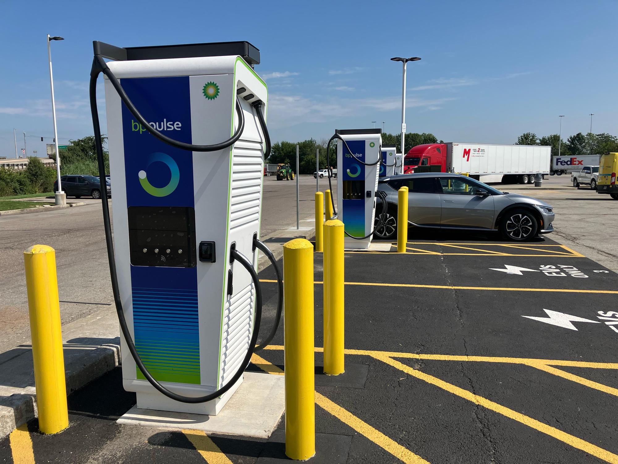 TA Travel Center Lancaster Rd, Hebron | Hebron, OH | EV Station