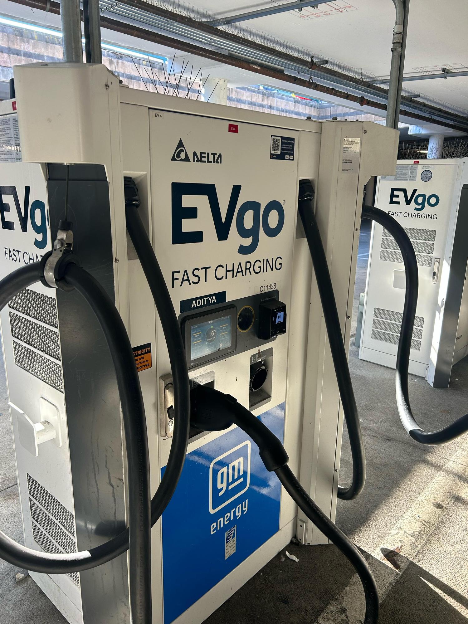 Potrero Center (2) | SF, CA | EV Station