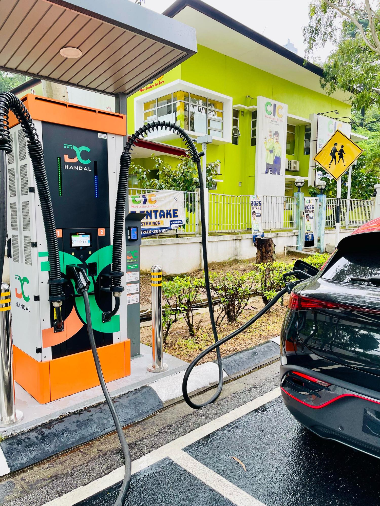 Menara MATRADE West Wing by DC Handal [2 x 200 kW | 4 DCs] | Kuala ...