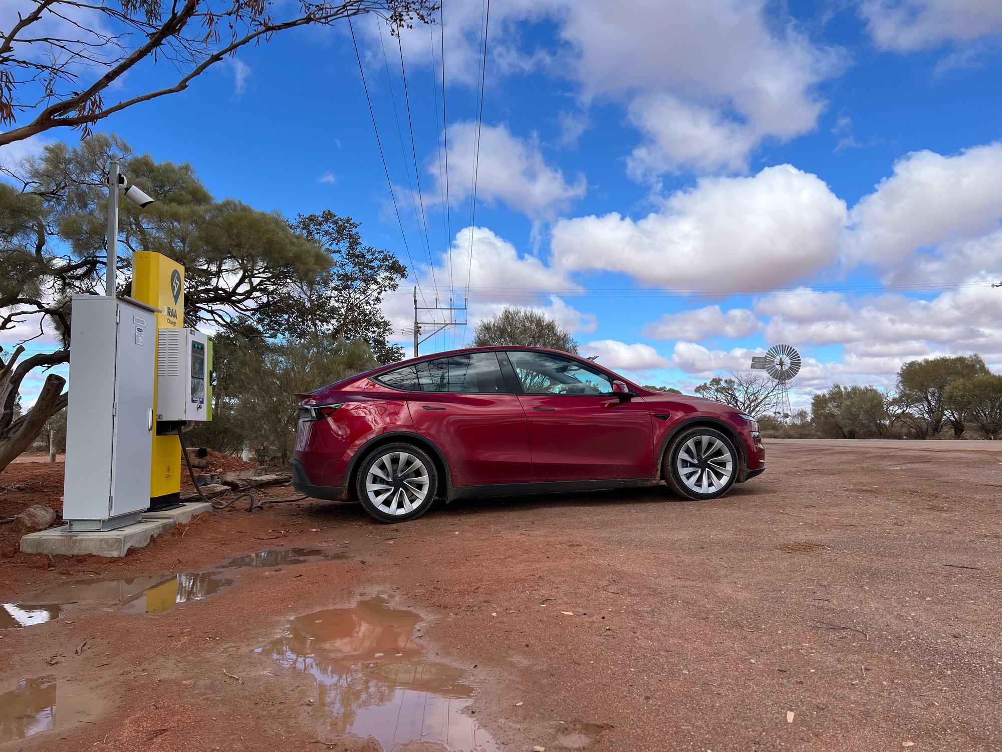 Glendambo Roadhouse | Glendambo, SA | EV Station