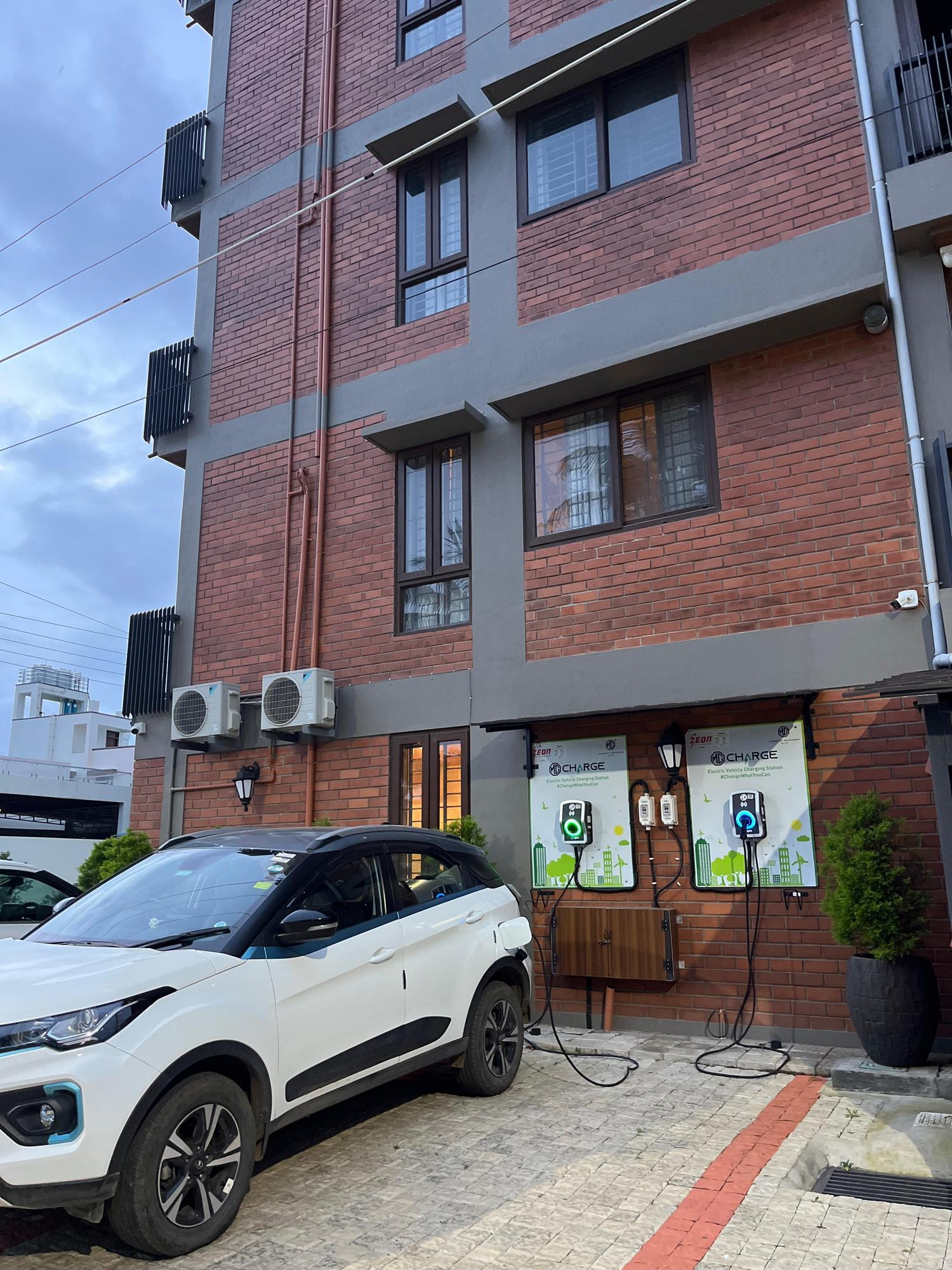 Zeon charging | AC 2 X 7.4 kW Type 2 Gun Chargers | SS Coco nest ...