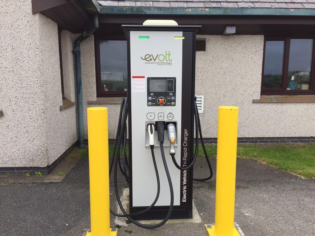 Lionacleit School | B892, Benbecula, Scotland, HS7, United Kingdom | EV ...