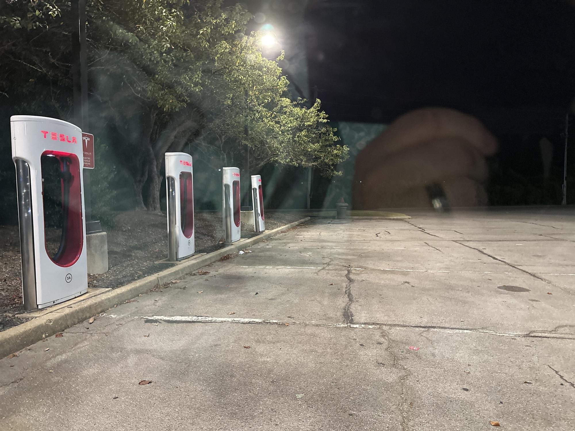 The Mall at Barnes Crossing | Tupelo, MS | EV Station