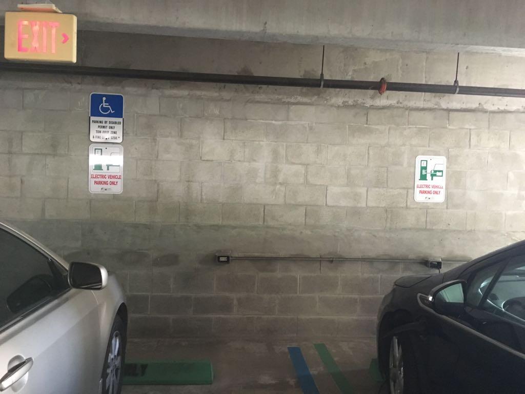 Overtown Transit Village | Miami, FL | EV Station