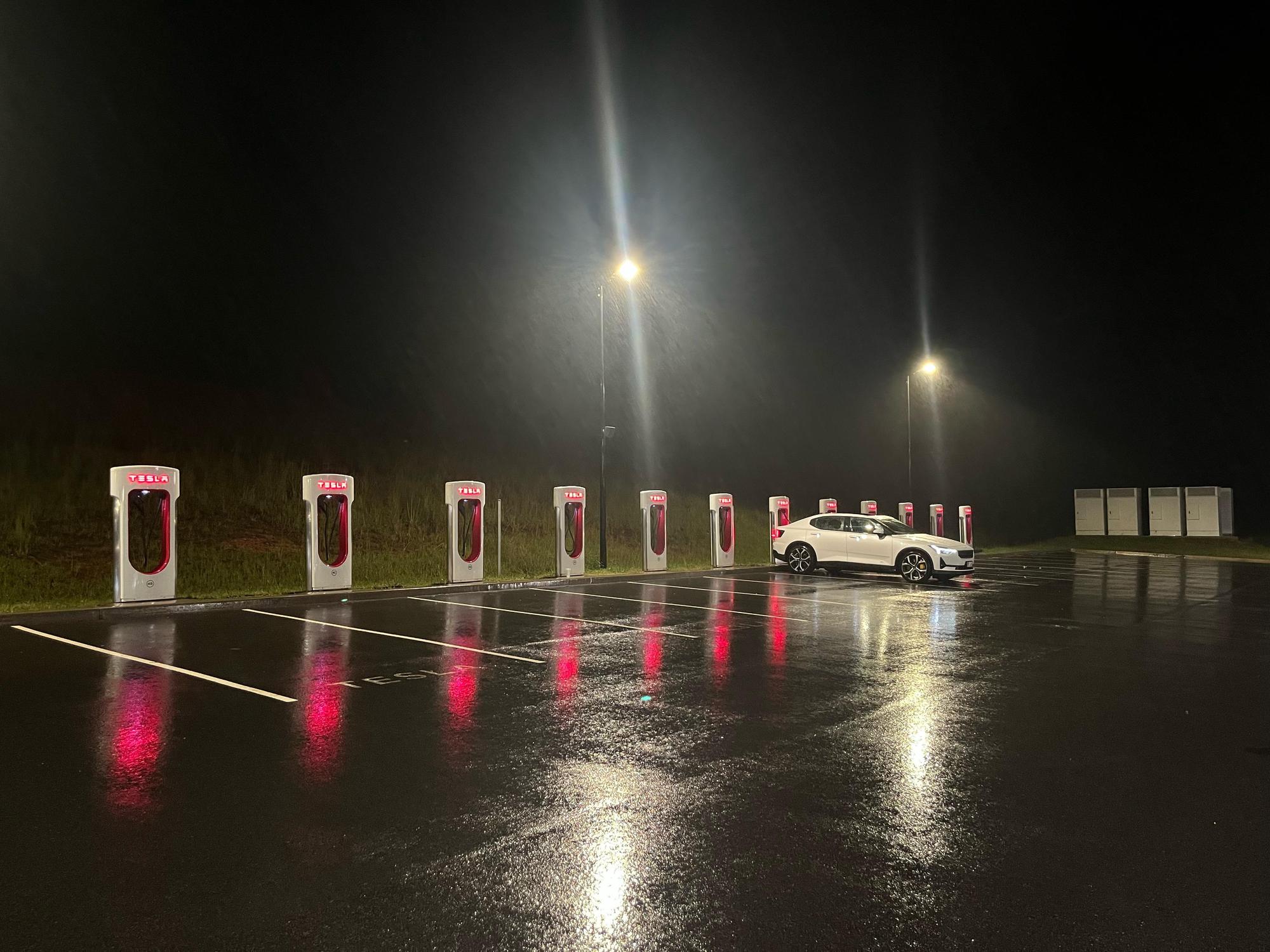 Sovereign Place Town Centre (2) | Thrumster, NSW | EV Station