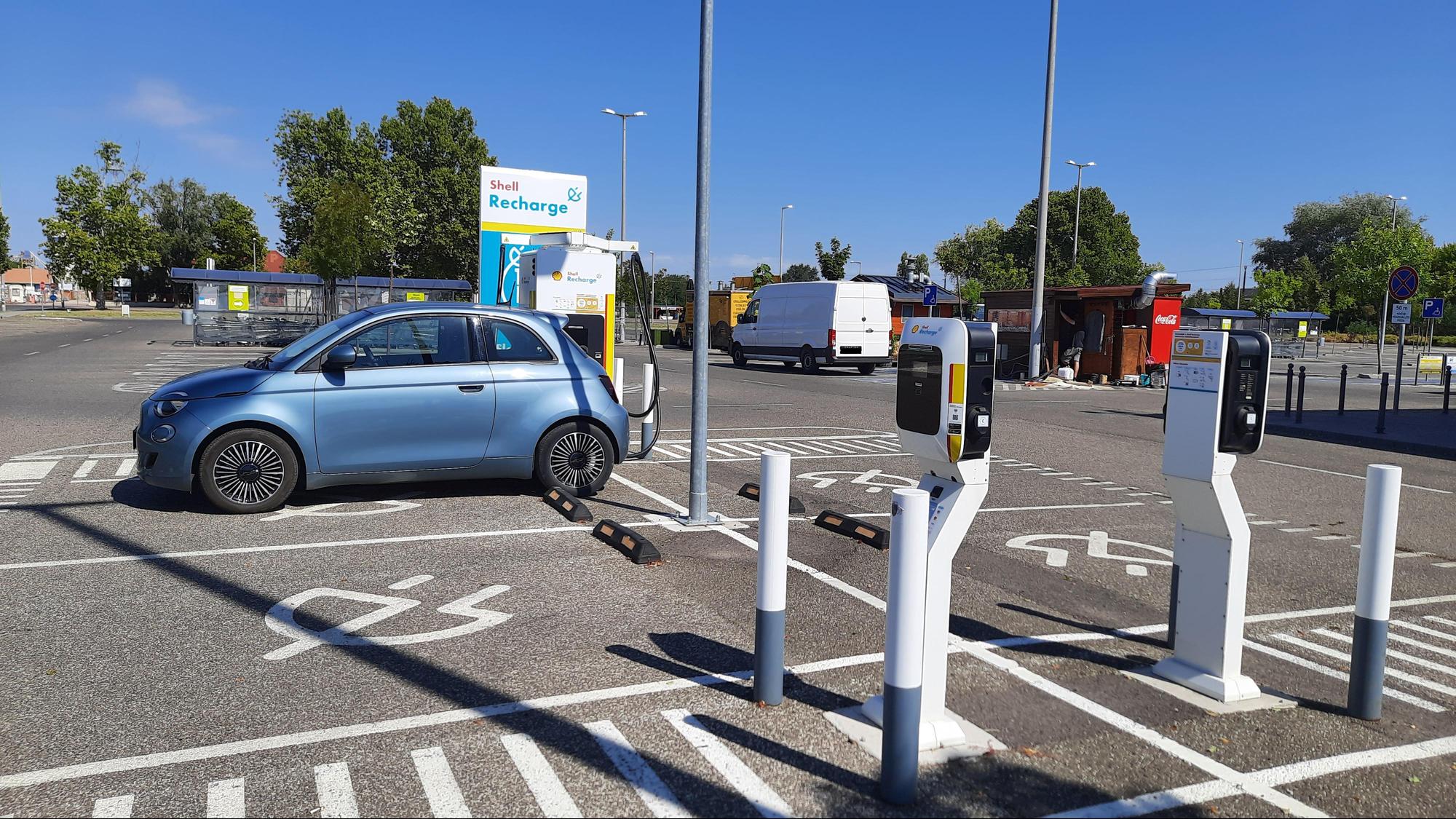 Shell Recharge - Tesco Jászberény | Jászberény, Nagykátai út 2/a, 5100 ...