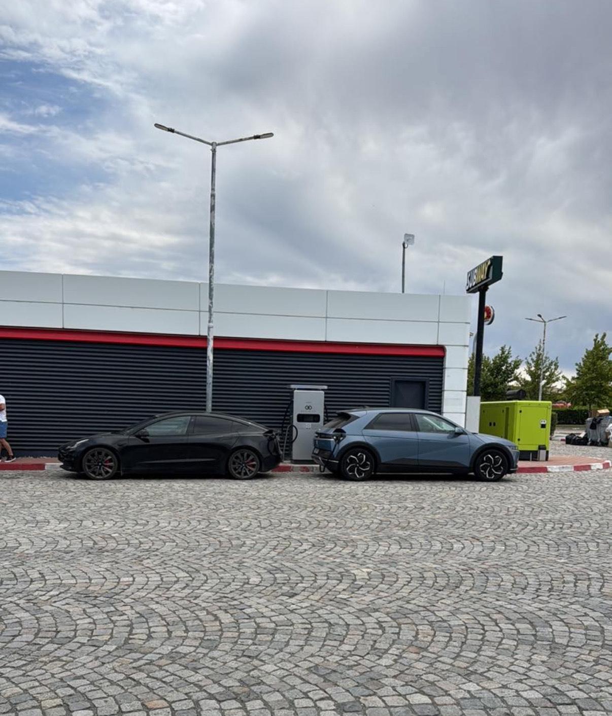 AVIA VOLT 180kW DC charging by Elfinity | Полско Пъдарево, Сливен | EV ...