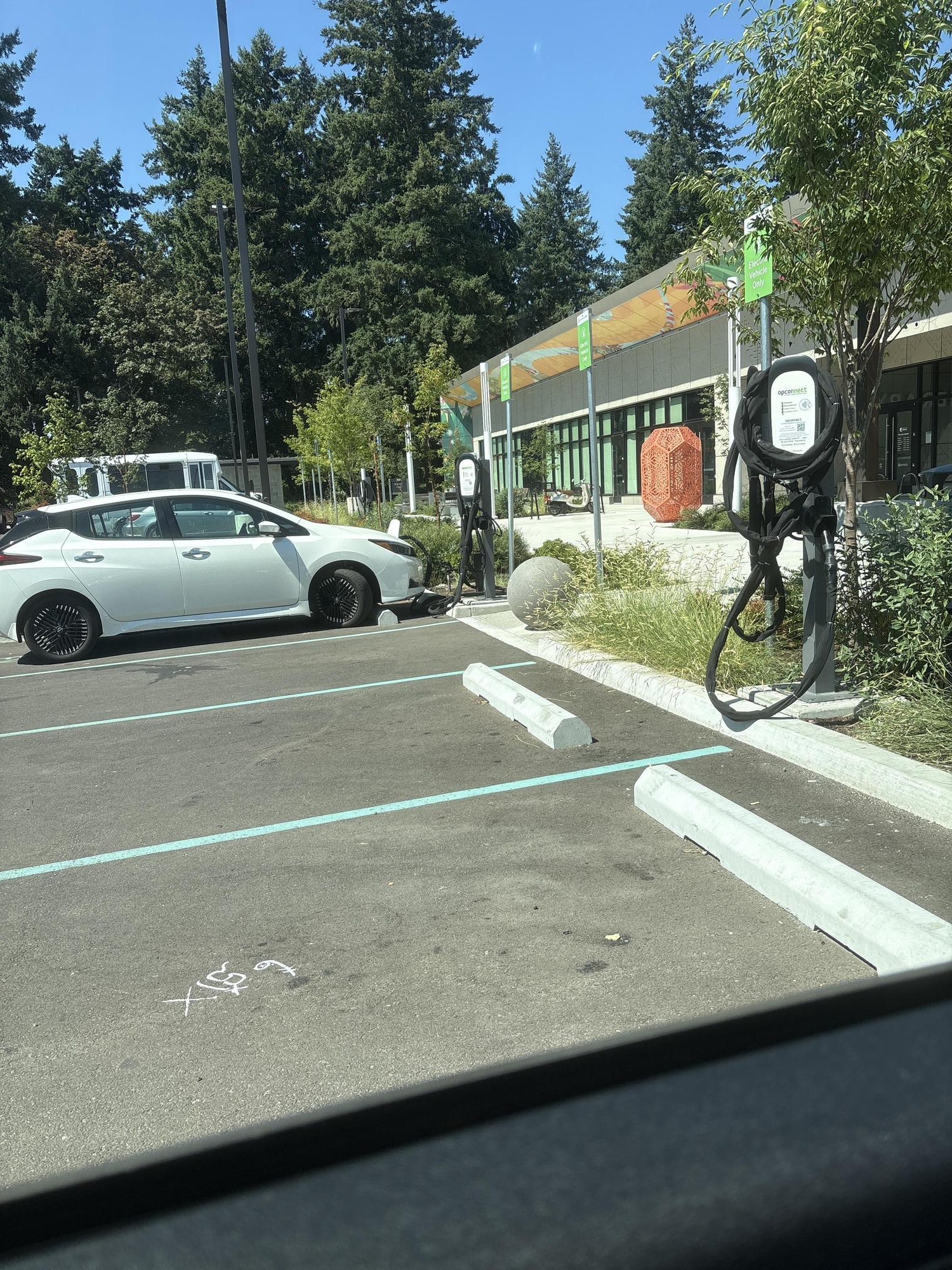 Multnomah County Library - Midland Library | Portland, OR | EV Station