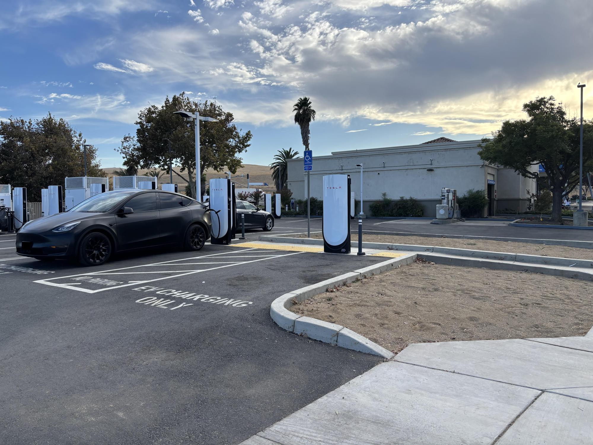 Subway | Patterson, CA | EV Station