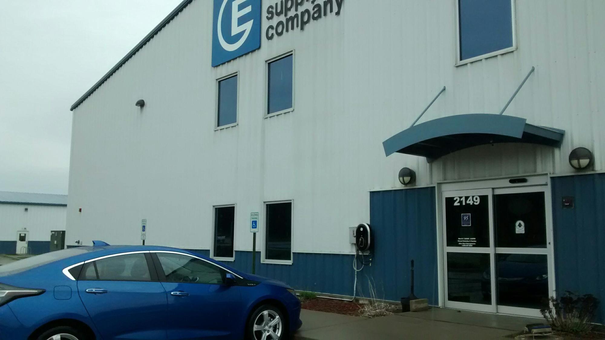 Crescent Electric Supply | Iowa City, IA | EV Station