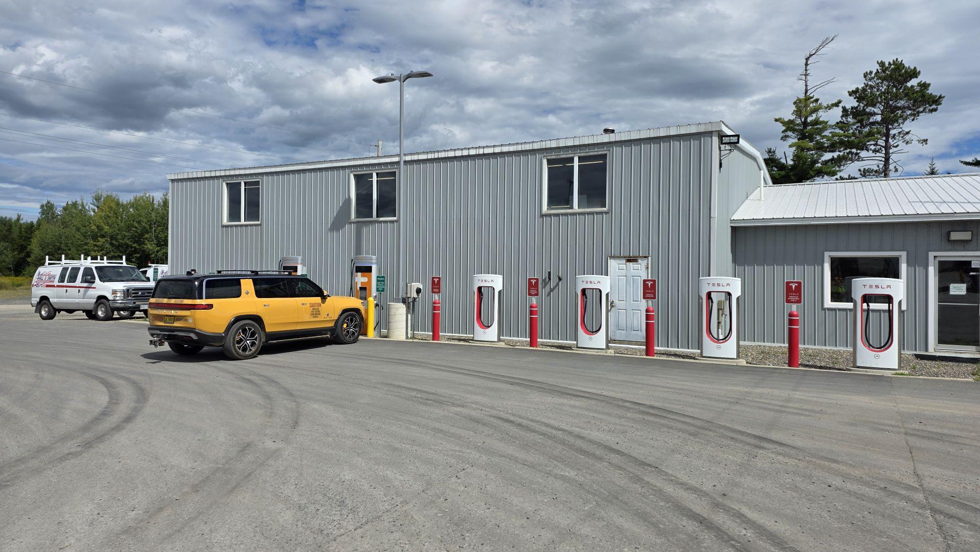 Trailside One Stop Jackman, ME (2) | Jackman, ME | EV Station