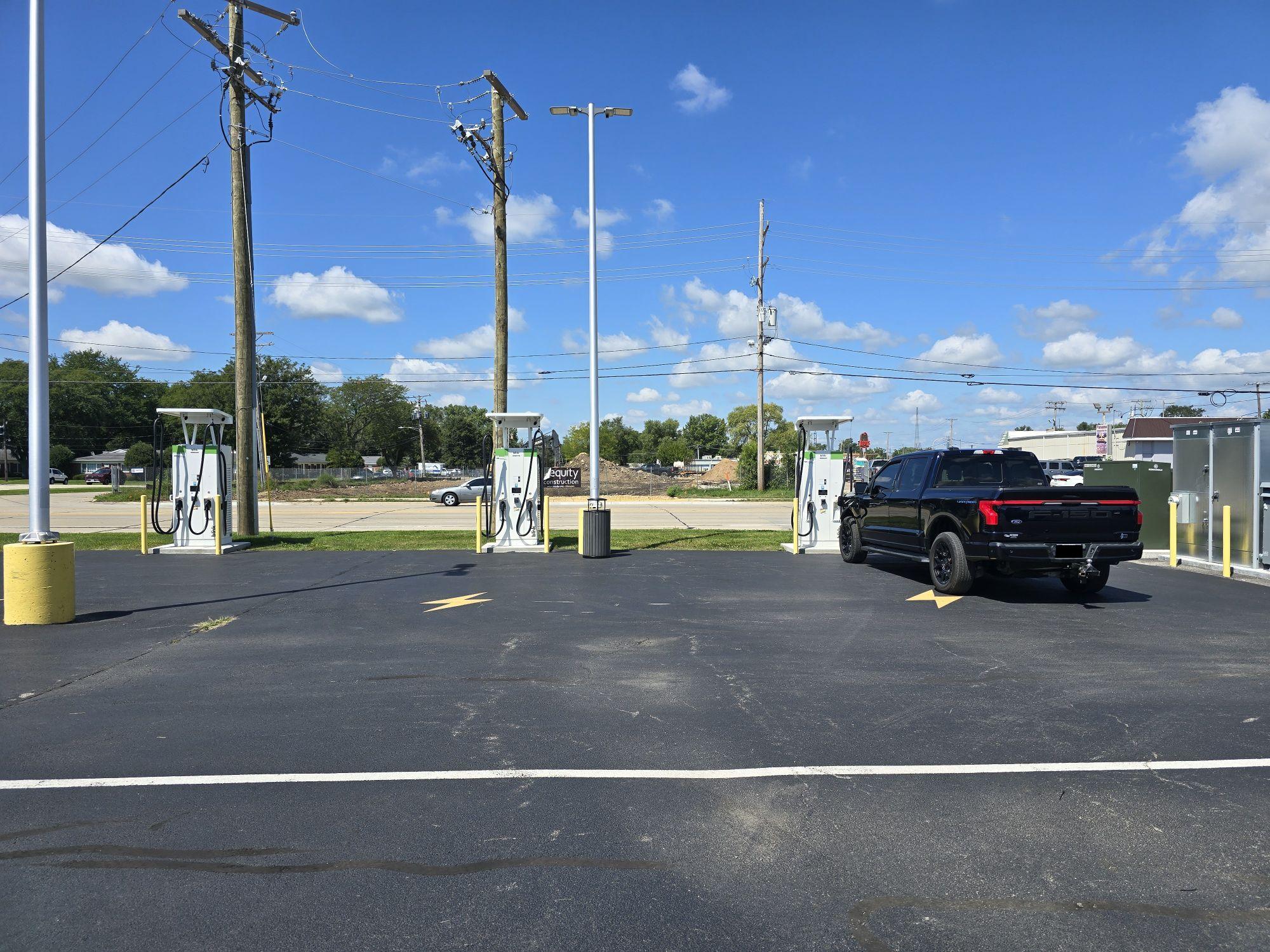 Hamblock Ford | Belvidere, IL | EV Station