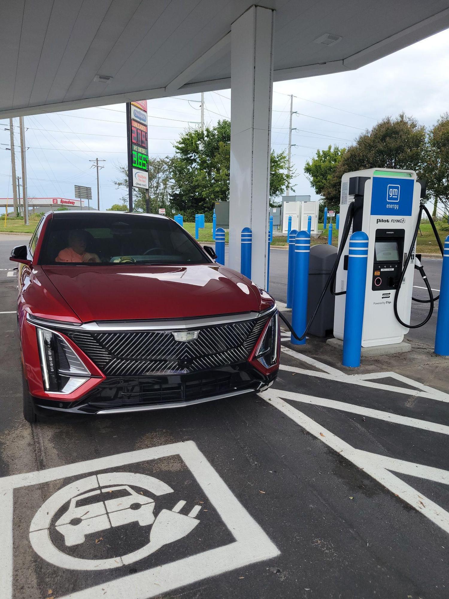 Flying J Travel Center | Letohatchee, AL | EV Station