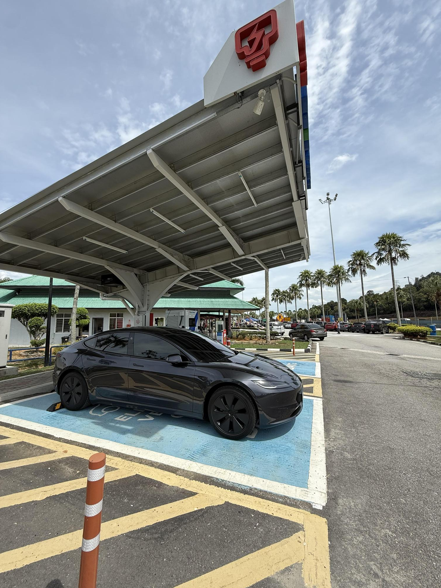 TNB Electron | Gunung Semanggol R&R Southbound (180kW DC) | Simpang ...