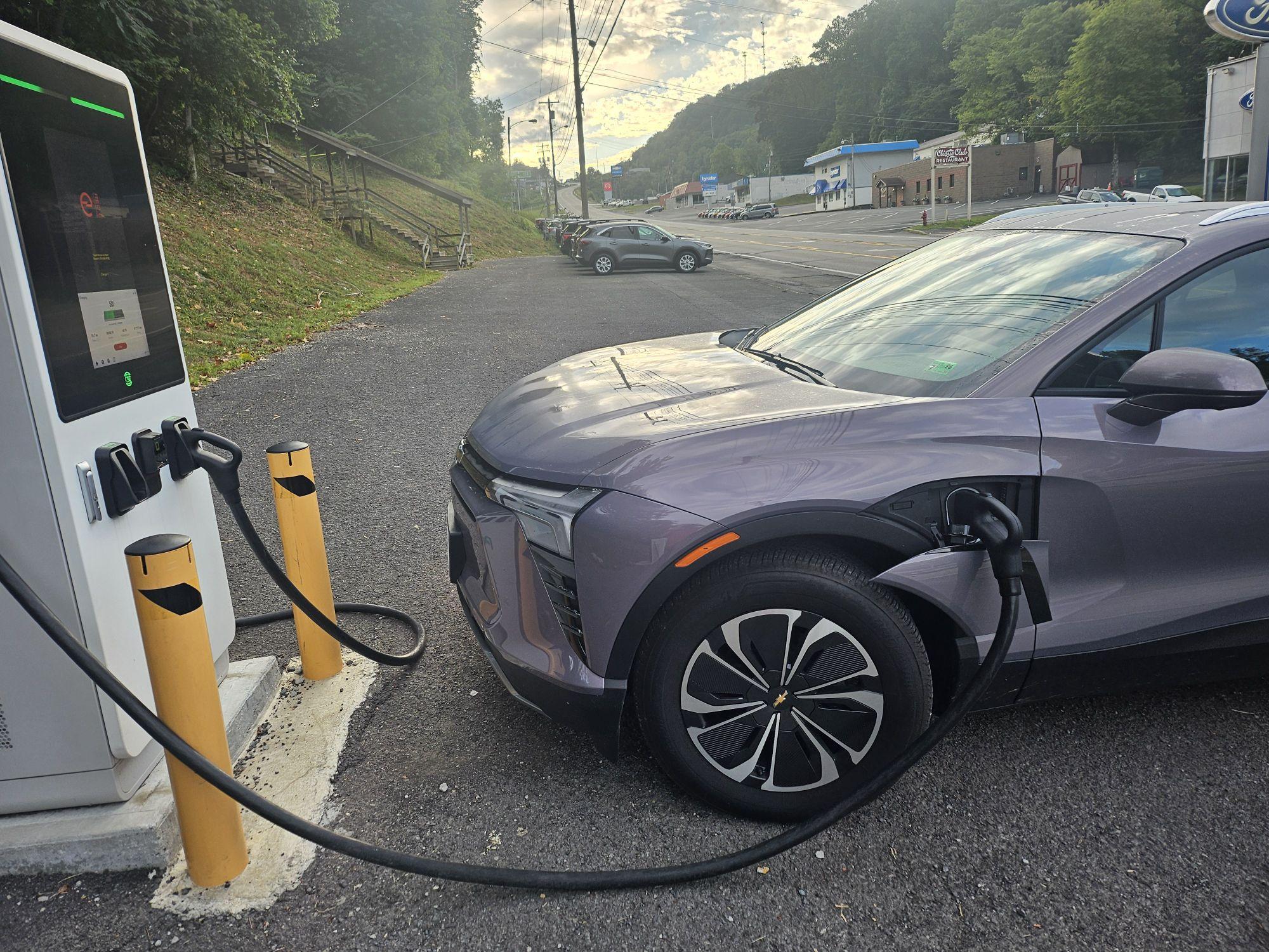 Chenoweth Ford - Quick Lane | Clarksburg, WV | EV Station