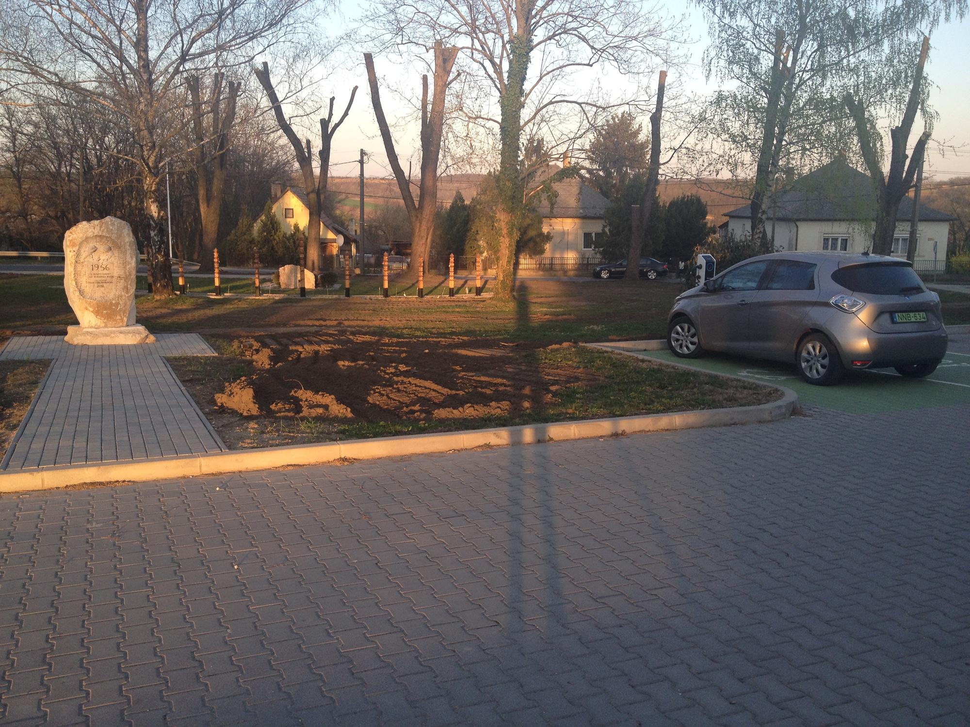 Felcsút Faluház | Felcsút, Fő u. 137, 8086, Hungary | EV Station