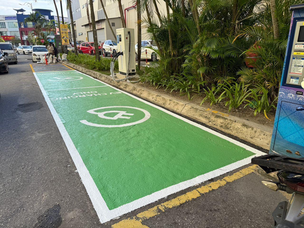 EI Charge | ECM East Coast Mall - Pintu Putra 2 (60kW) | Kuantan ...