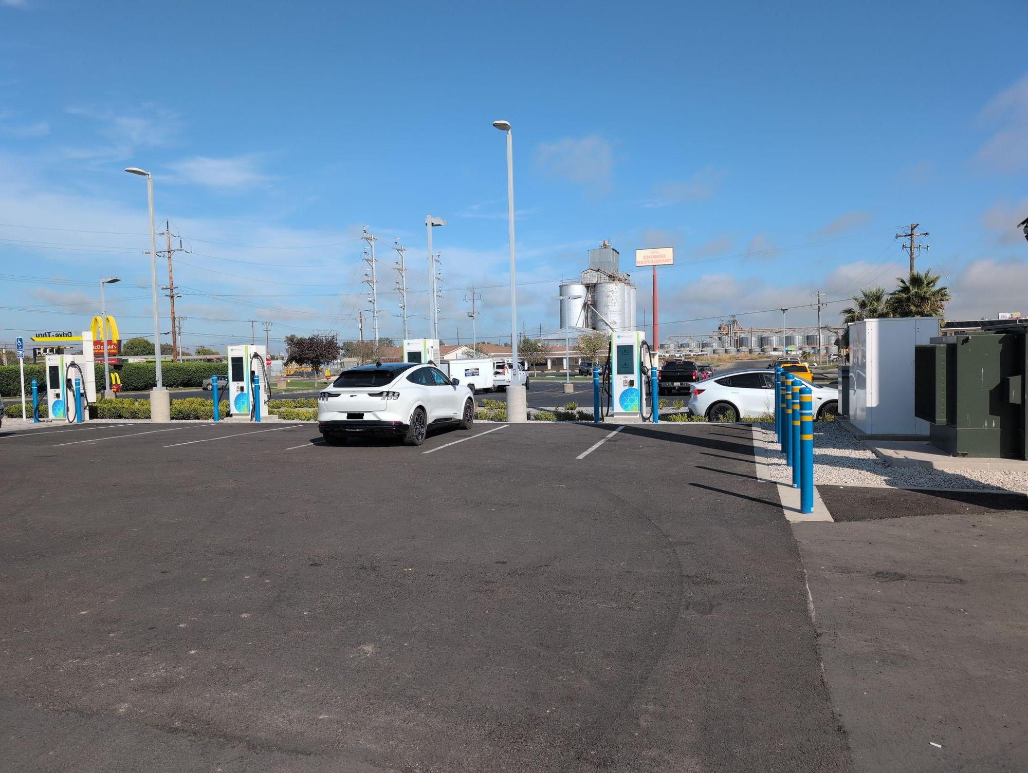 76 Gas Station Williams | Williams, CA | EV Station