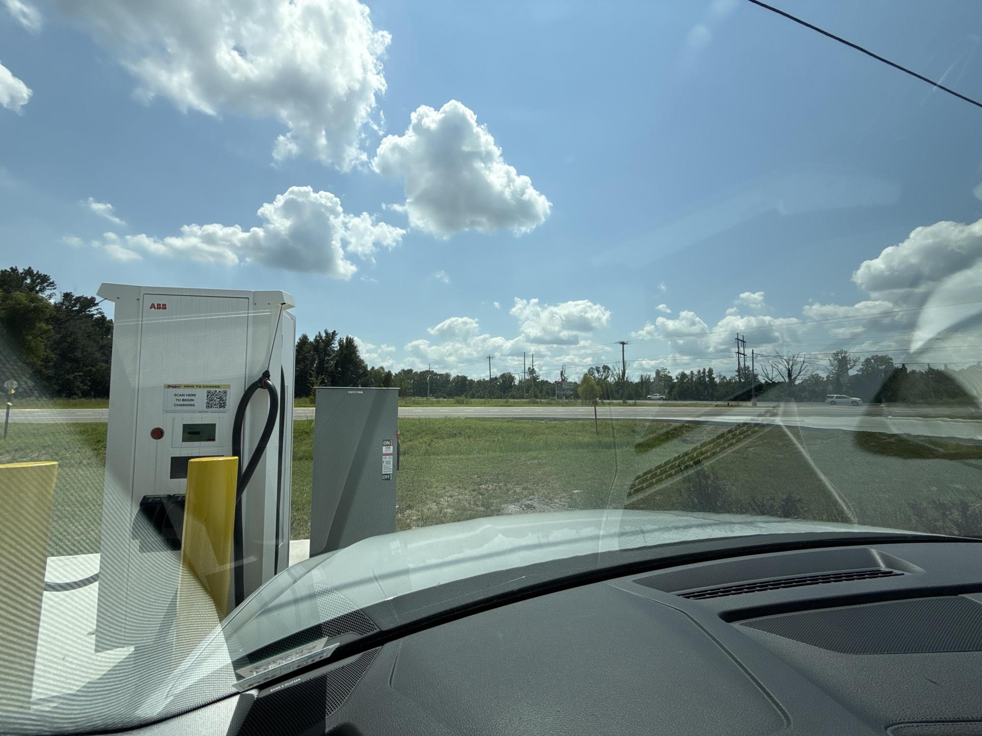 Gerry Lane CDJR | Zachary, LA | EV Station