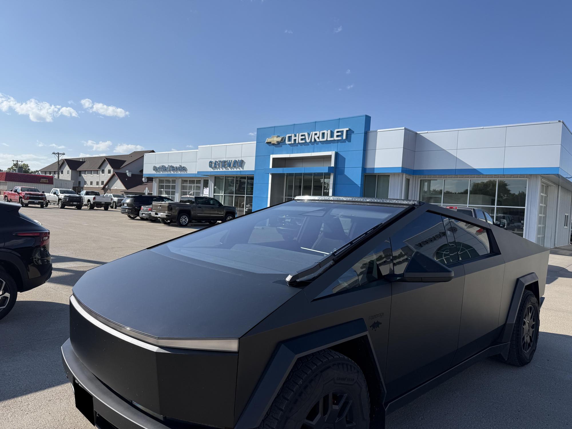 Gateway Motors Broken Bownull