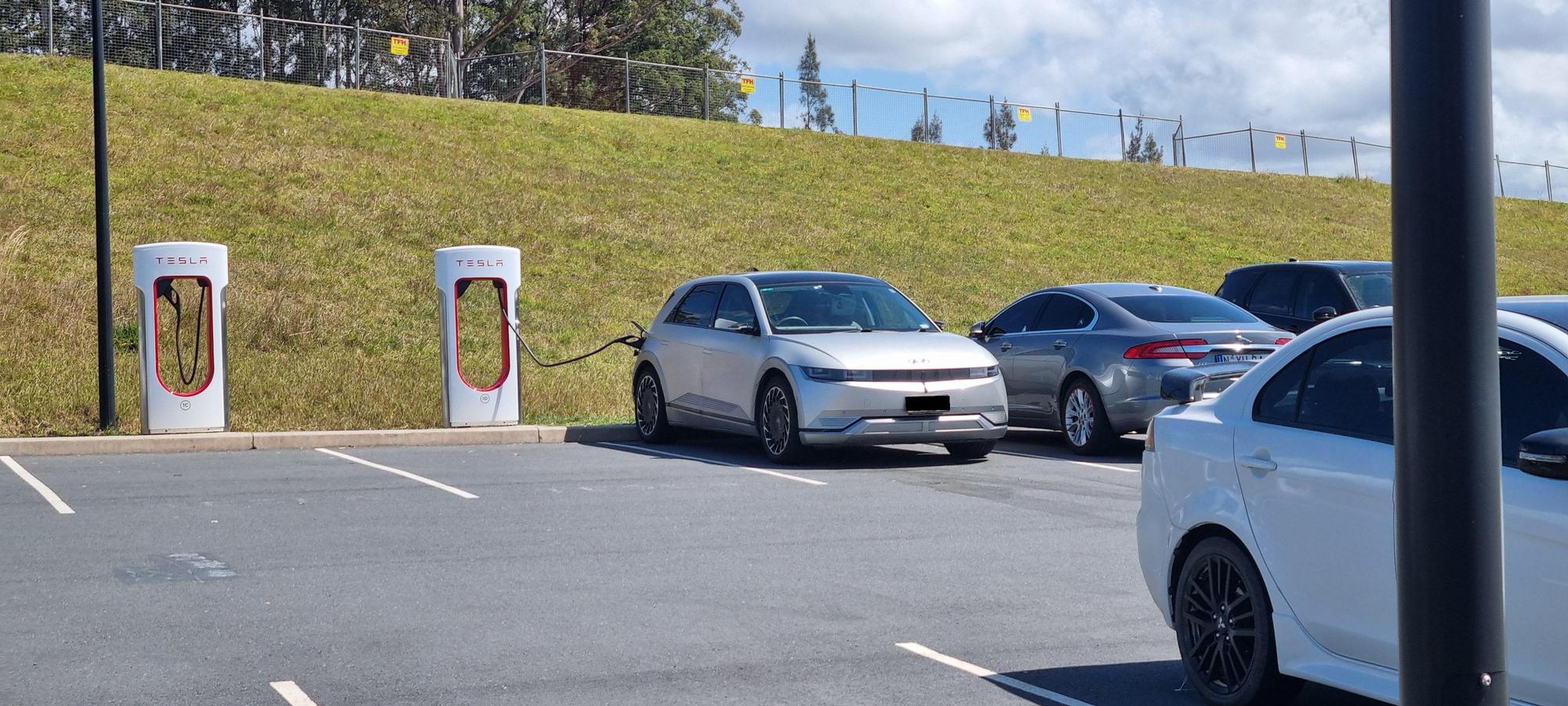 Sovereign Place Town Centre (2) | Thrumster, NSW | EV Station