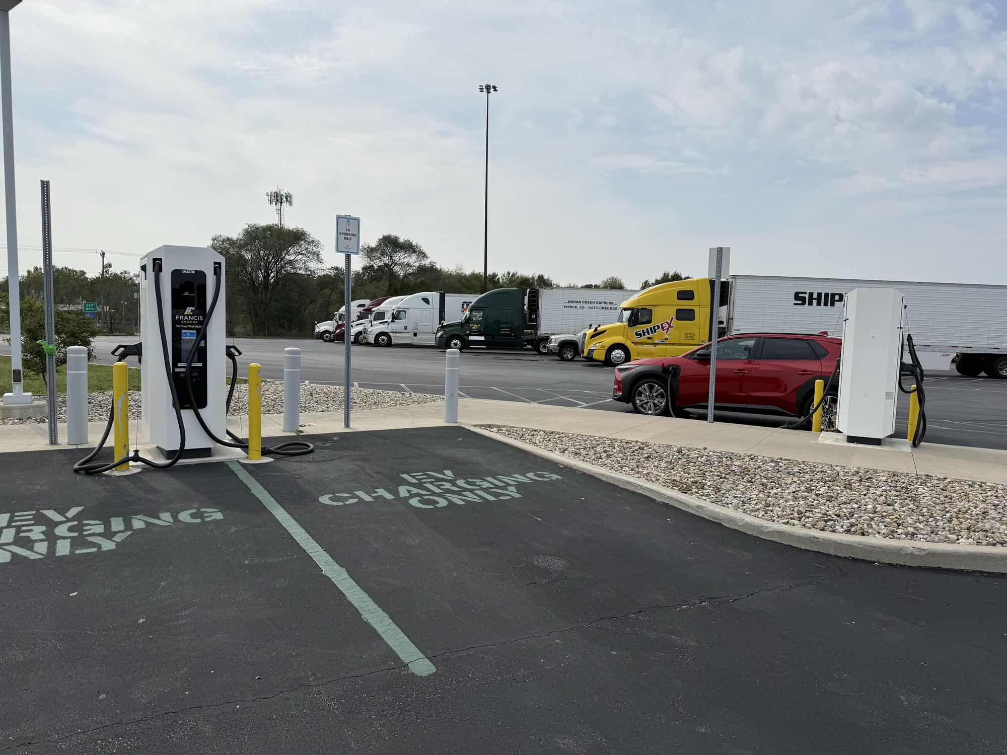 George N Craig Travel Plaza | Elkhart, IN | EV Station