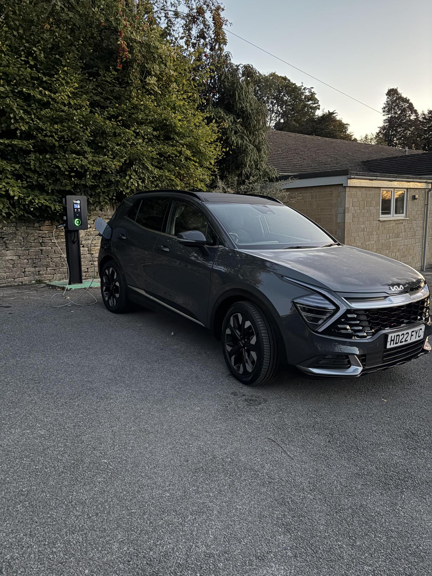 Box Village Hall | Box, England | EV Station