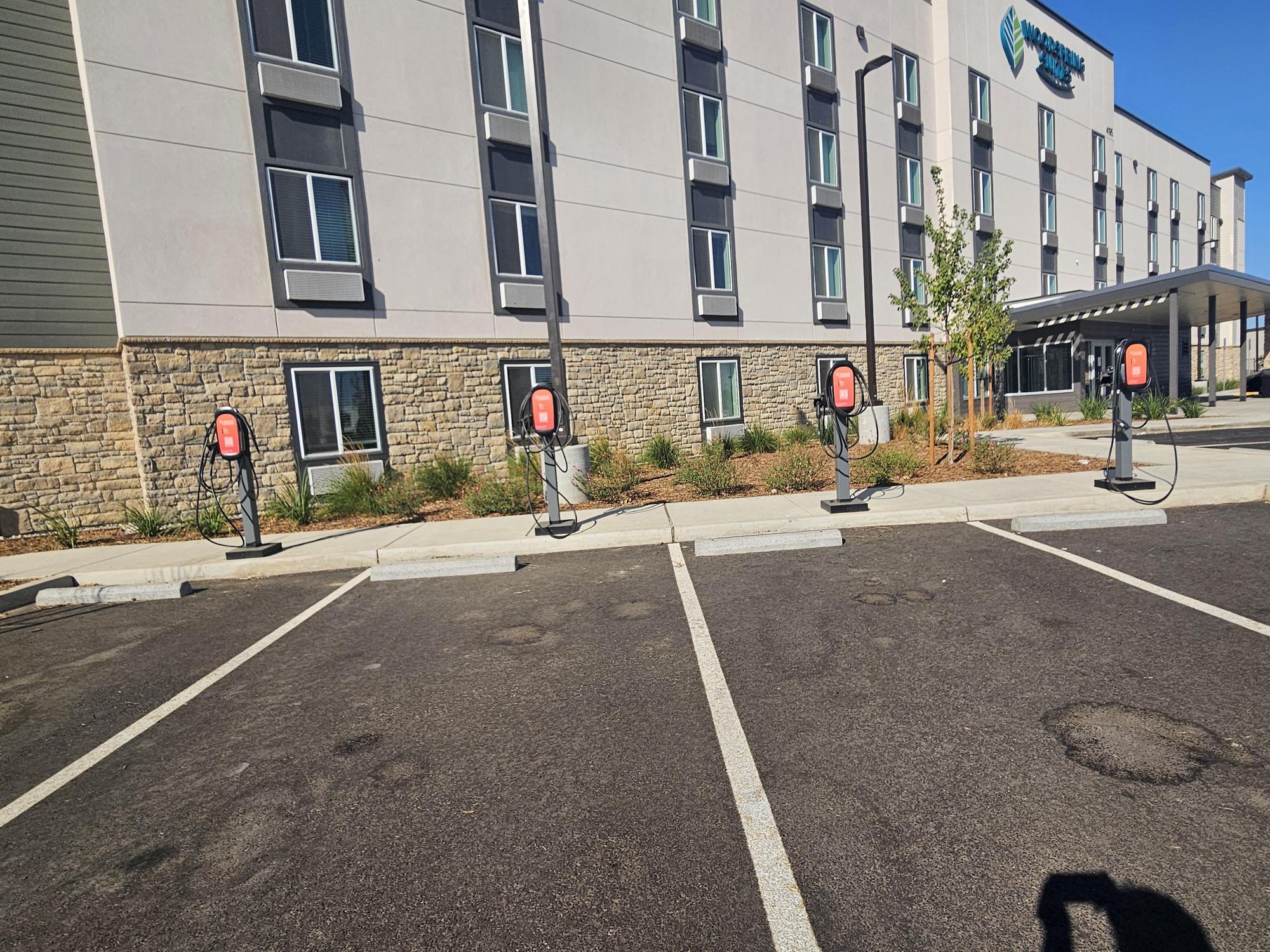 WoodSpring Suites Ceres - Modesto | Ceres, CA | EV Station