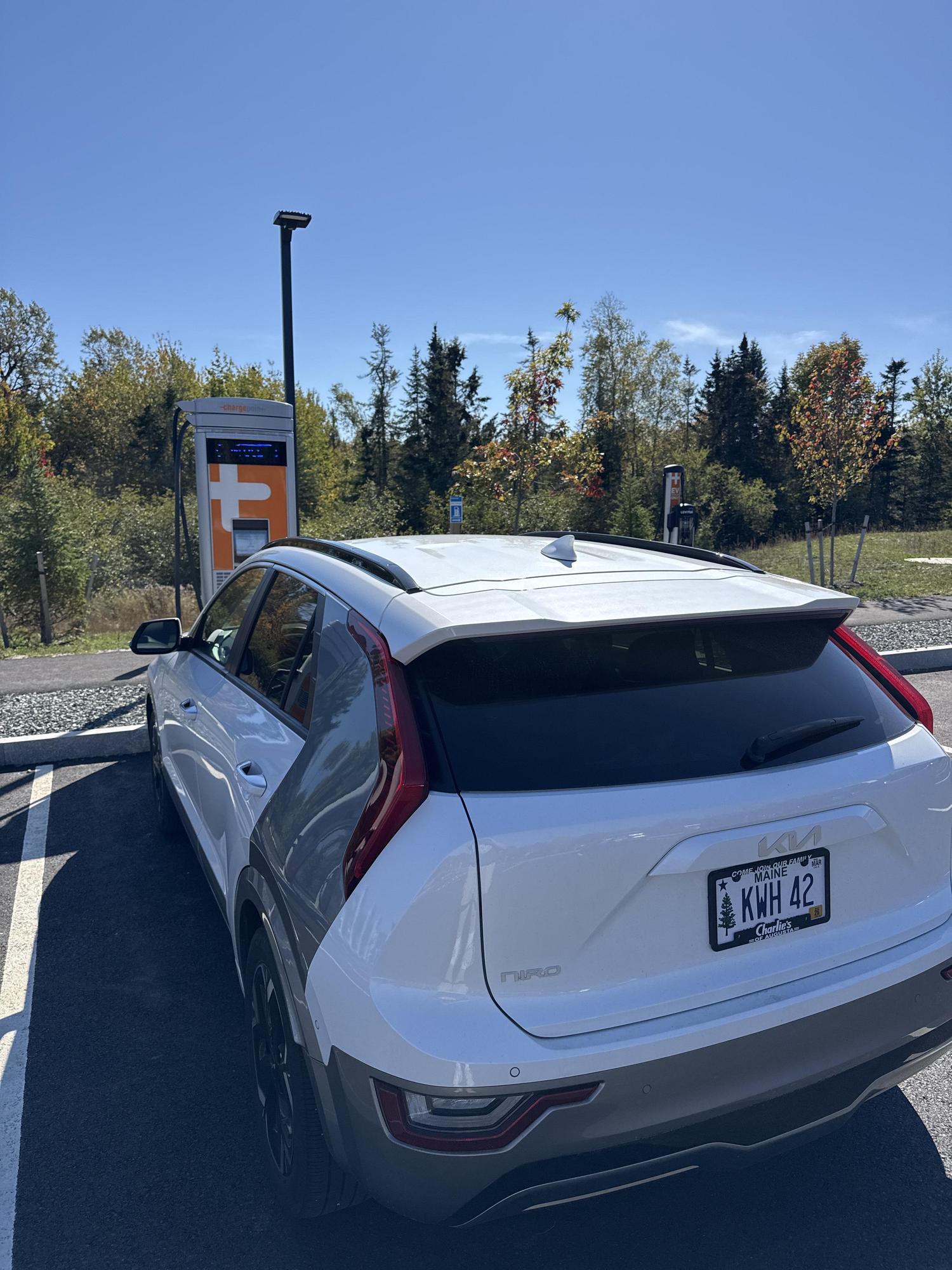Acadia Gateway Center | Trenton, ME | EV Station