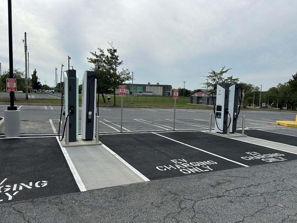 Colonial Commons | Harrisburg, PA | EV Station