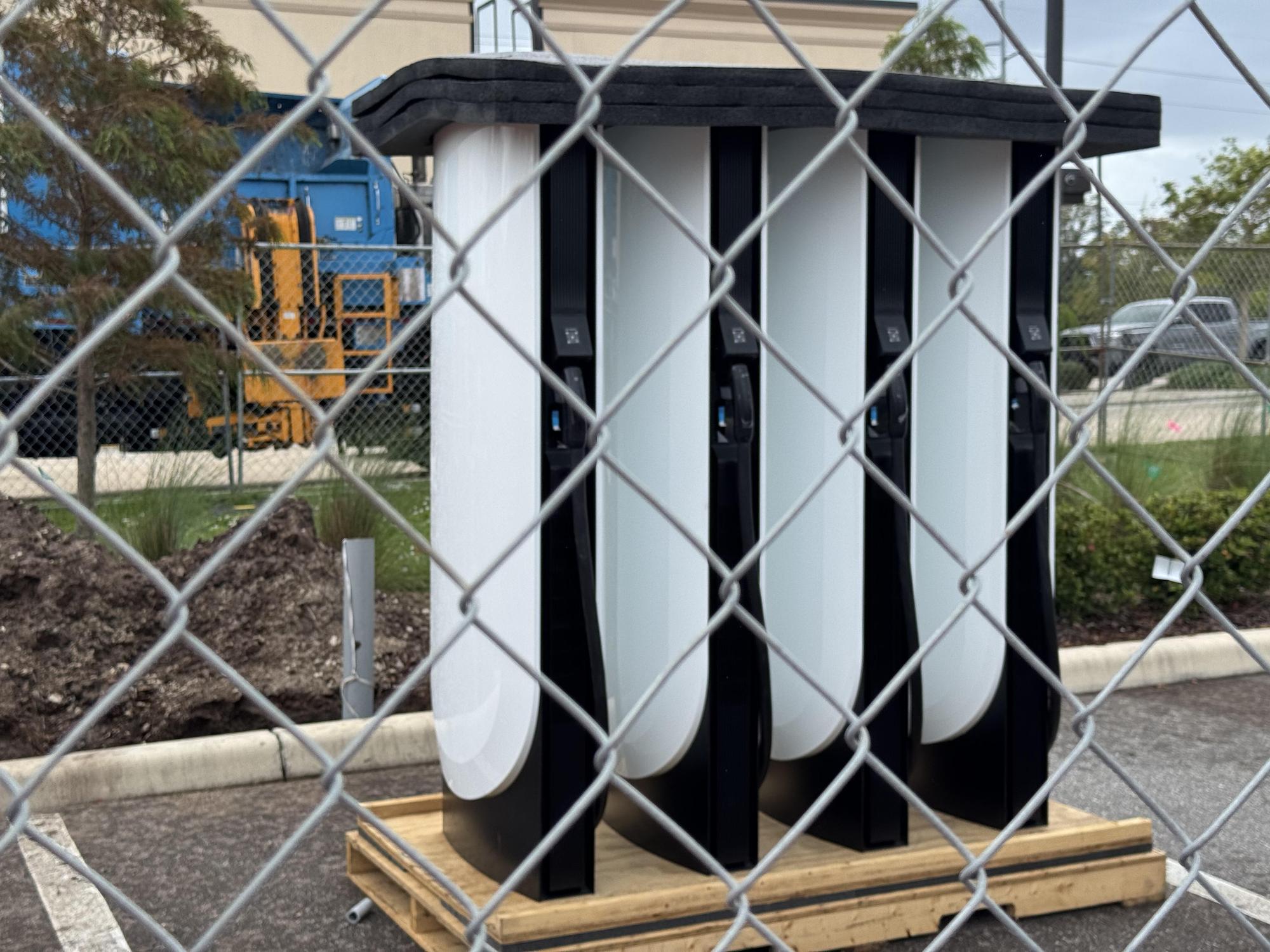 Supercharger - [Suncoast Charging] Land O' Lakes, FL | Tesla Motors Club