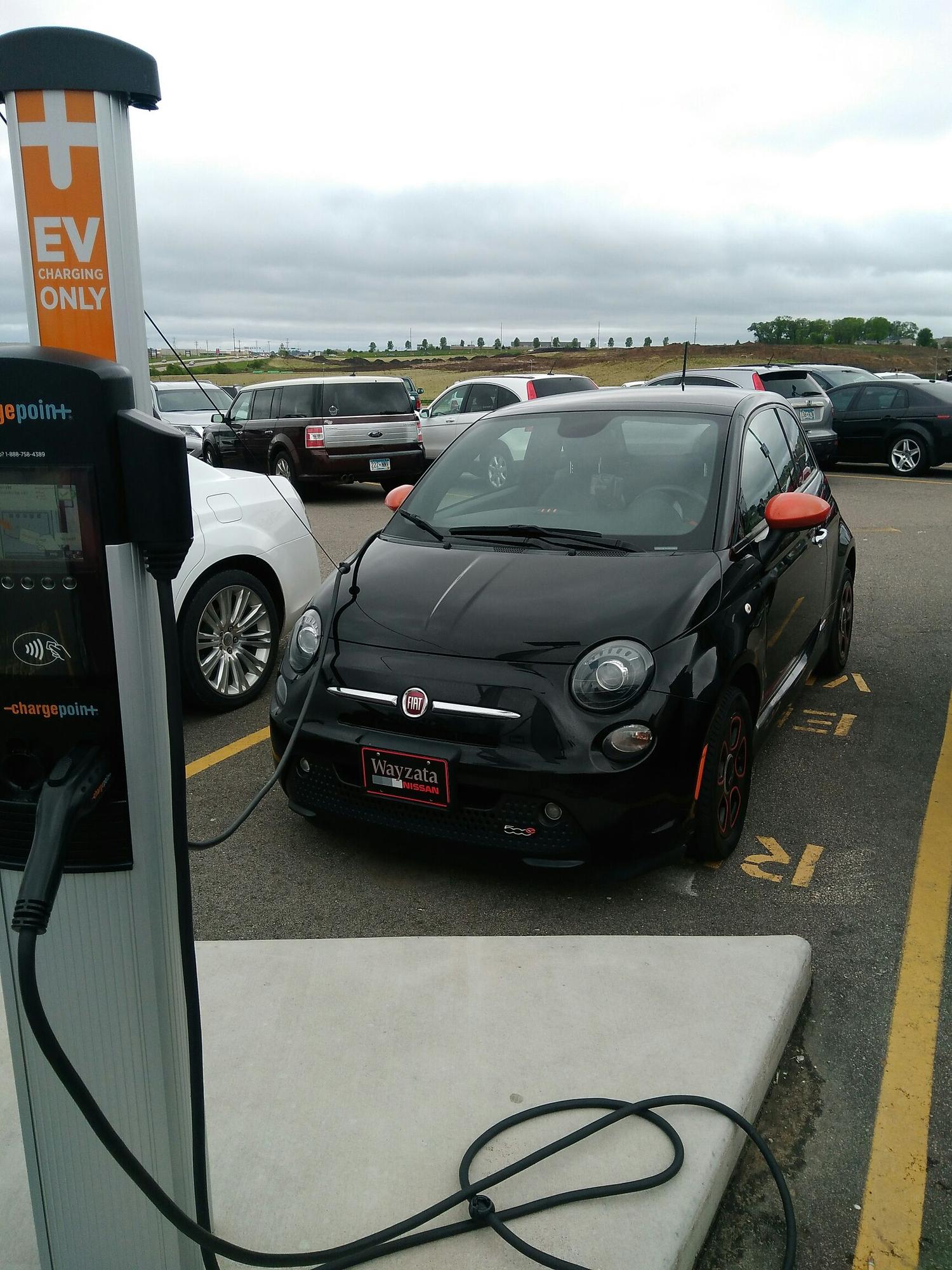 Hy-Vee Rochester (1) | Rochester, MN | EV Station