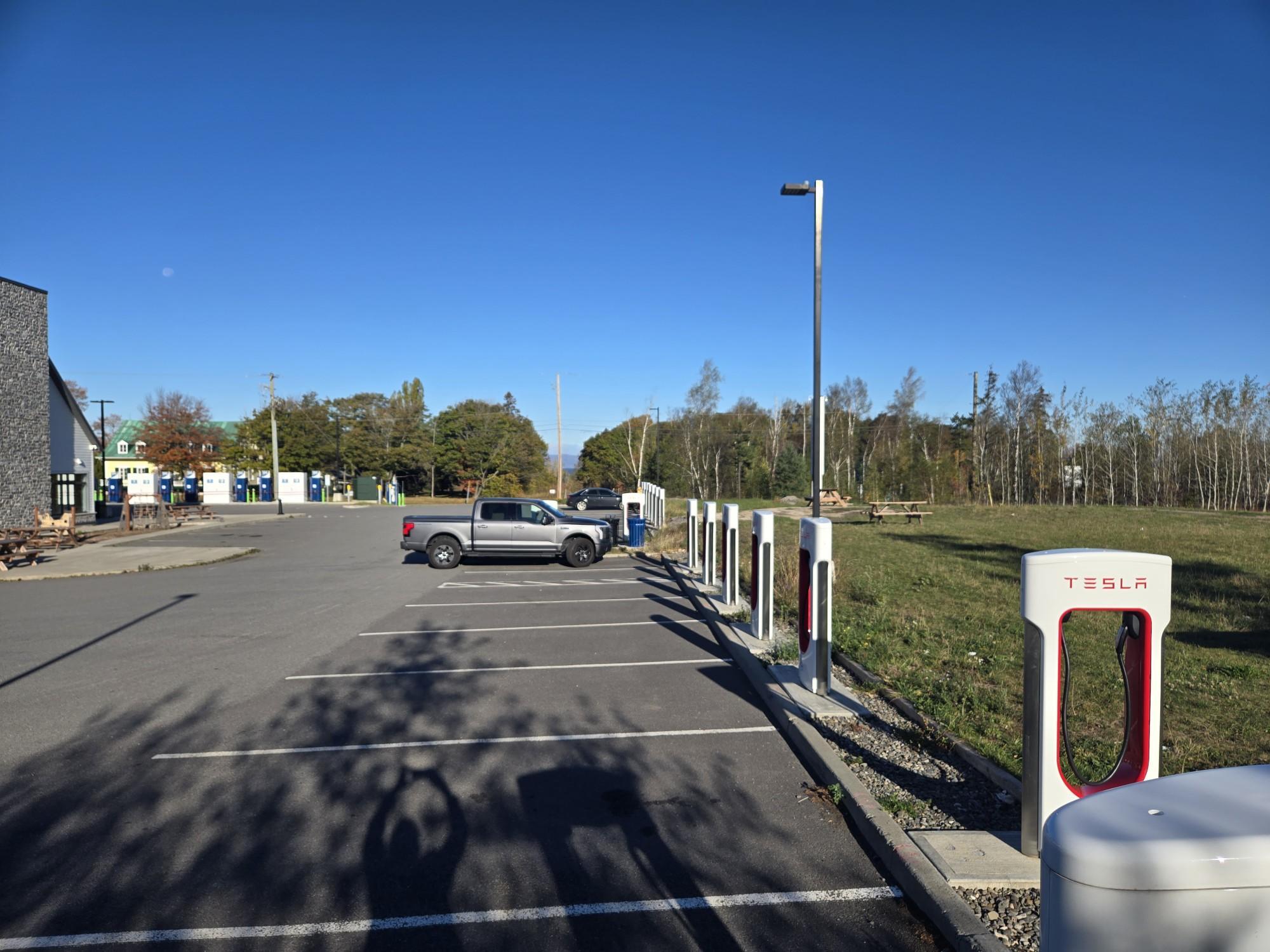 Shell Halte De La Seigneurie (2) | Saint-Roch-des-Aulnaies, QC | EV Station