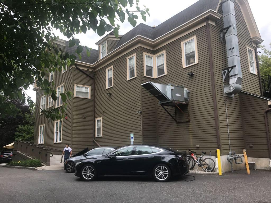 The Peacock Inn | Princeton, NJ | EV Station