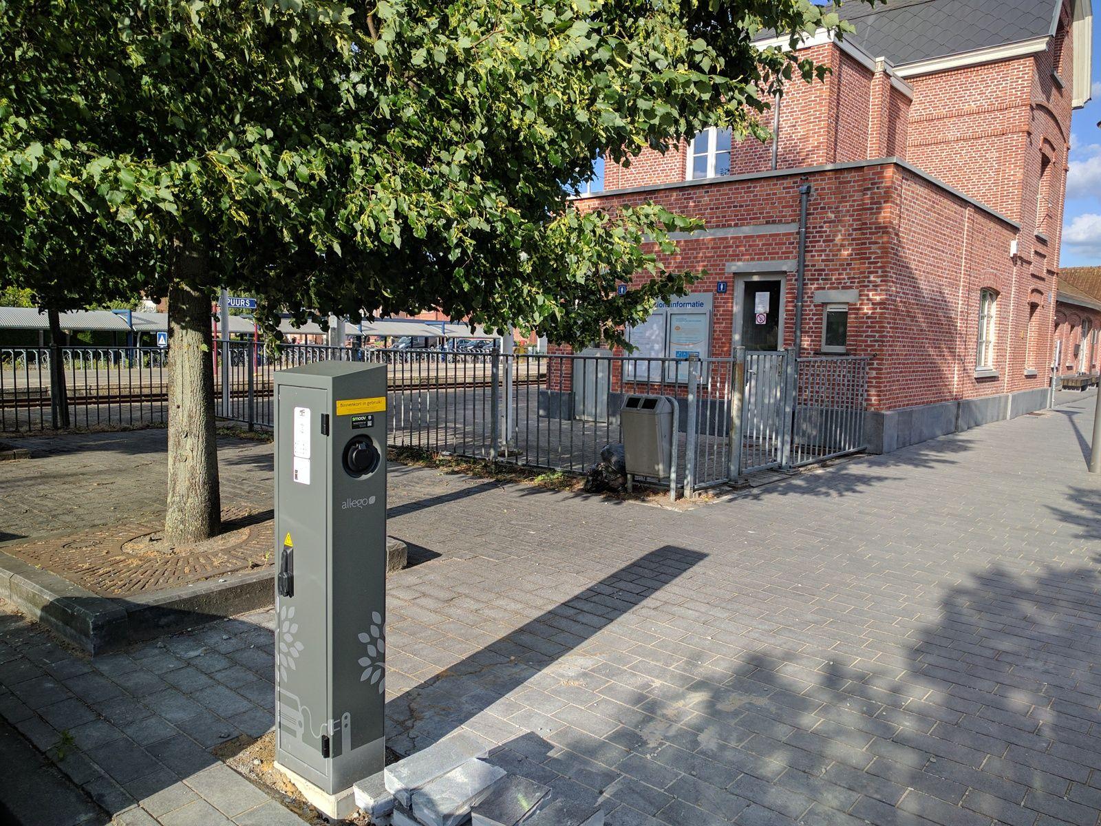 Station Puurs | Puurs, Vlaanderen | EV Station