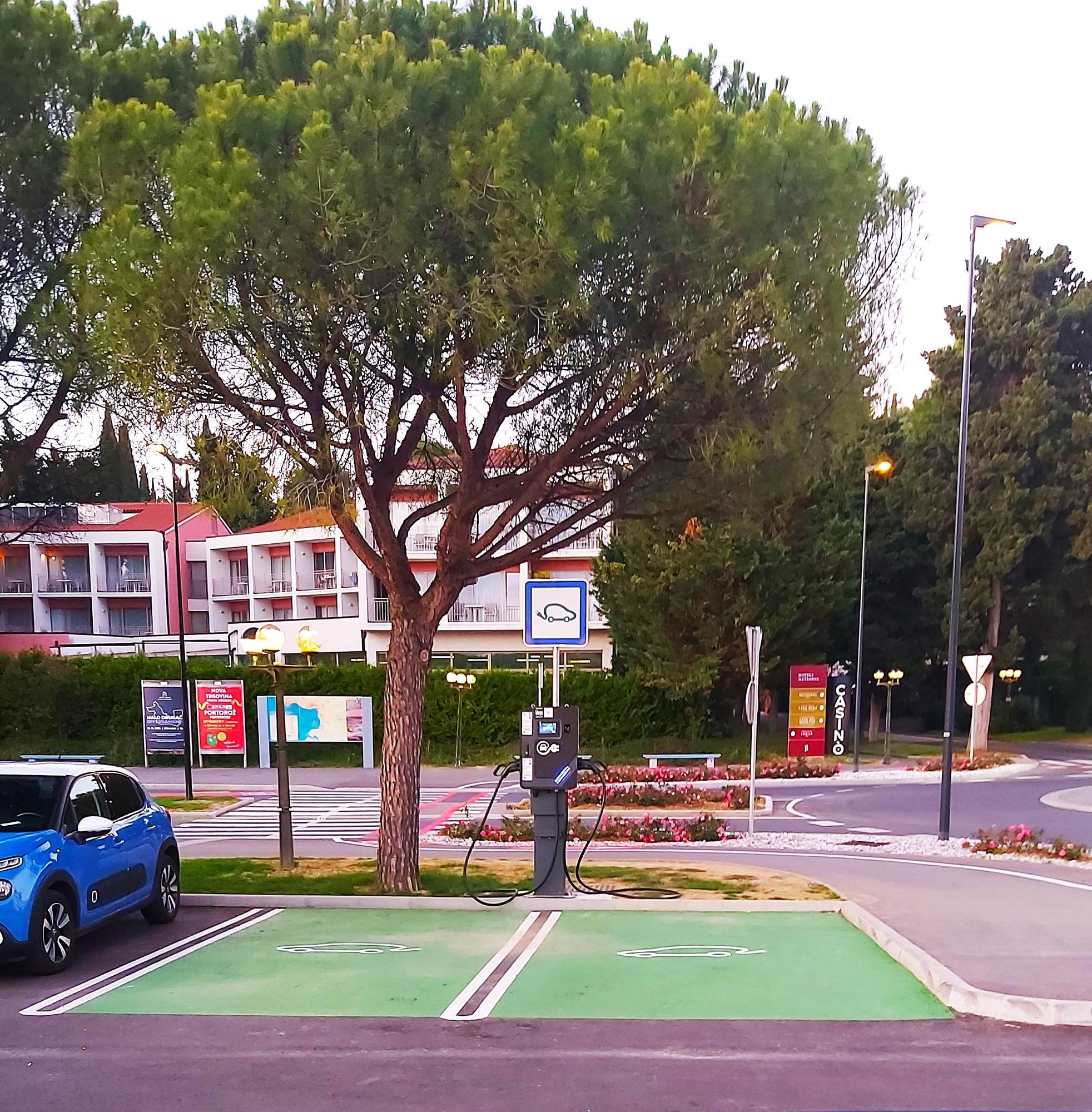 SPAR Portorož | Obala 30, 6320 Portorož | EV Station