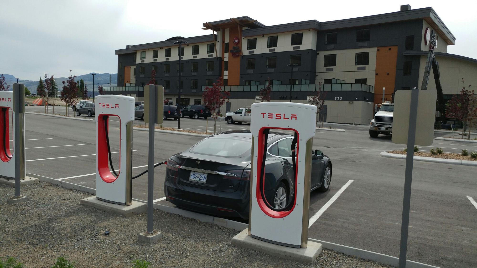 Best Western Plus Merritt Hotel (1) | Merritt, BC | EV Station