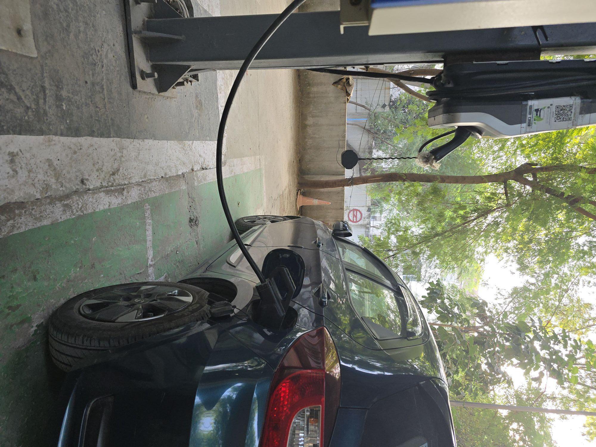 Powerbank Charging Station - Mayur Vihar Extension | New Delhi, DL | EV ...