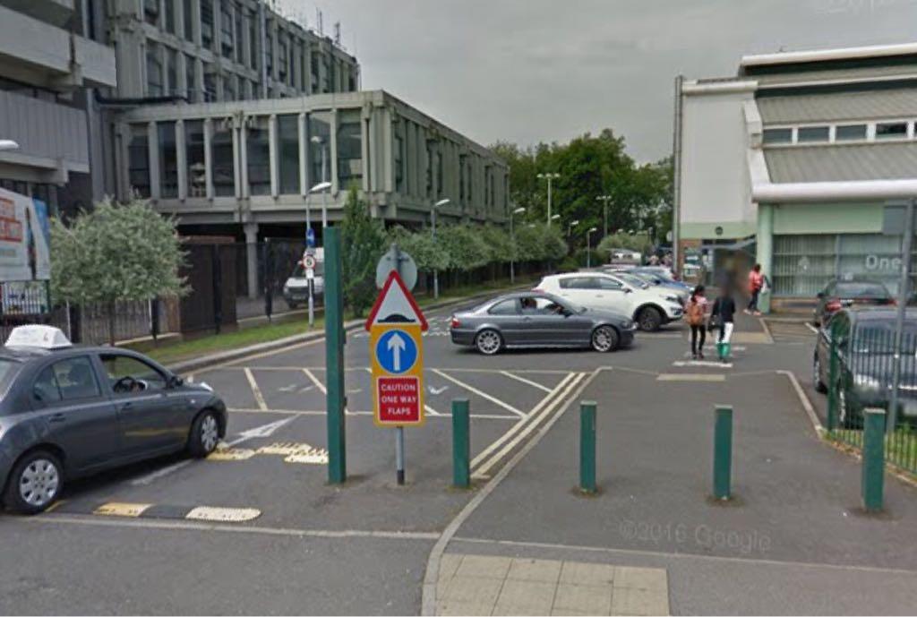 Botwell Green Sports & Leisure Complex | Hayes, England | EV Station